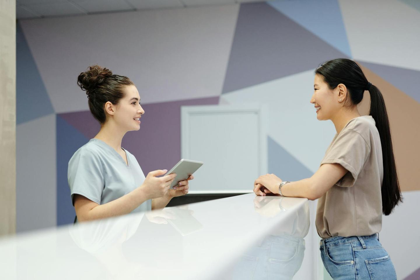 Checking in at the doctor’s office – ESL Directions