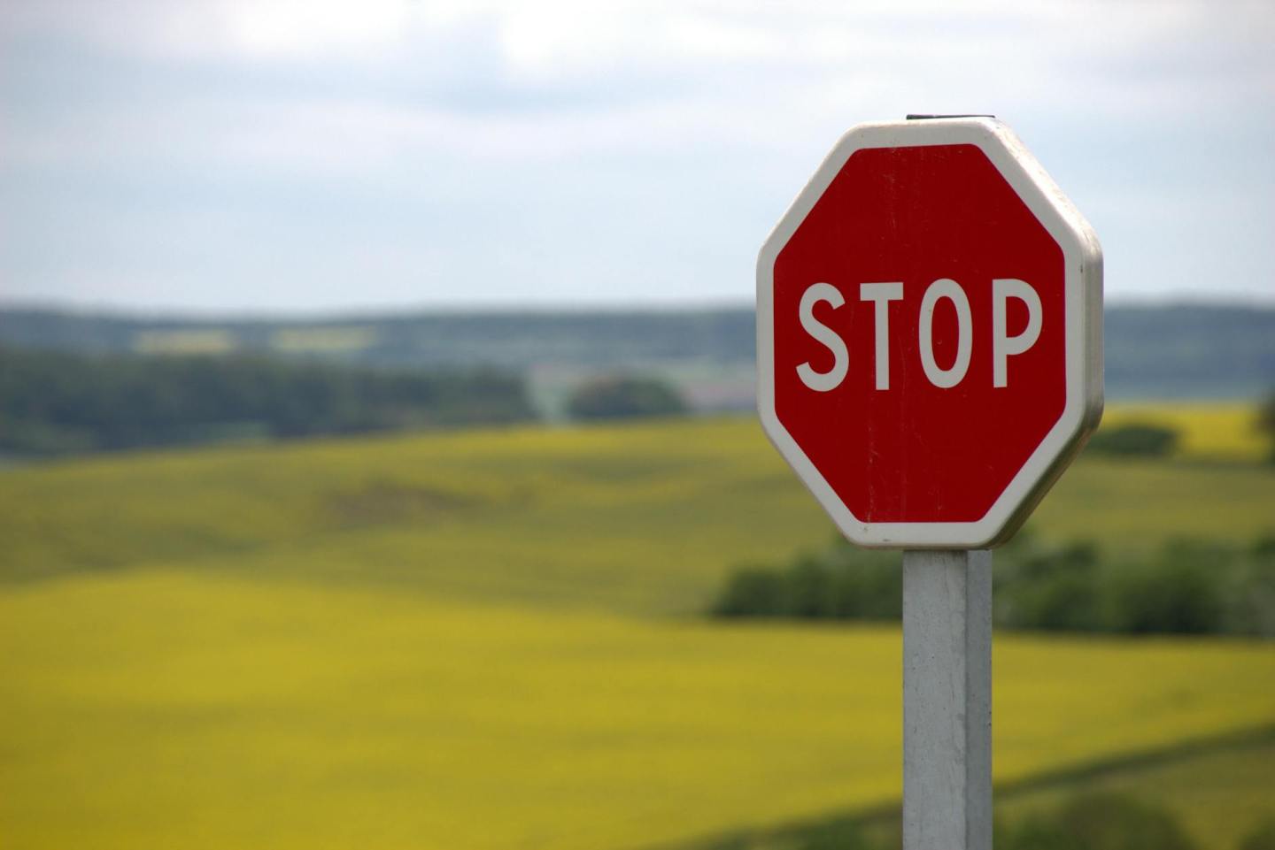 Understanding traffic signs – ESL Directions